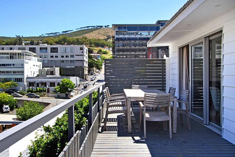Bandar Place - Holiday Rental in Cape Town's City Centre