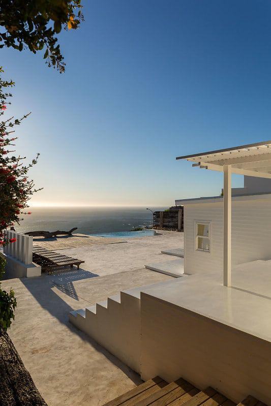 Two Views - Holiday Rental in Camps Bay